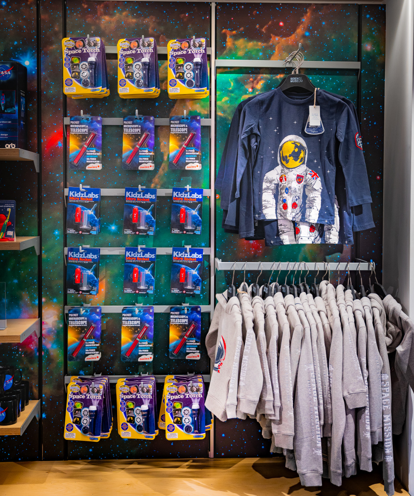 SCIENCE MUSEUM – RETAIL SPACE – Science Photo Library